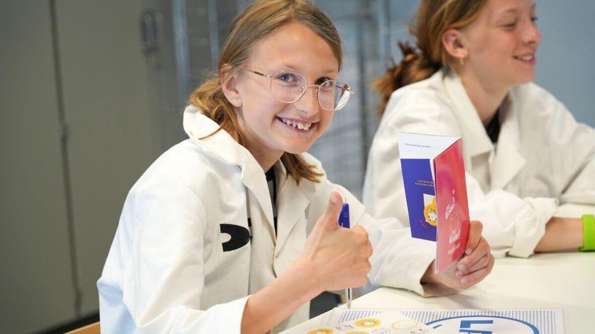 Grote bedrijven en scholieren leren elkaar kennen tijdens Da’s Geniaal ...